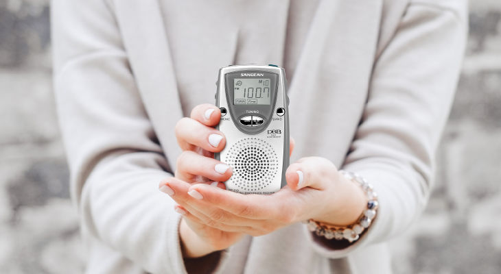 DT-210 AM/FM-Stereo Pocket Radio│SANGEAN Electronics