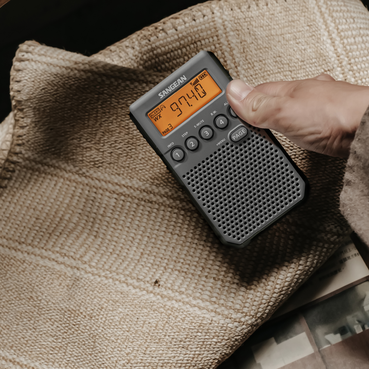 DT-800 AM/FM/Weather Alert Radio│SANGEAN Electronics