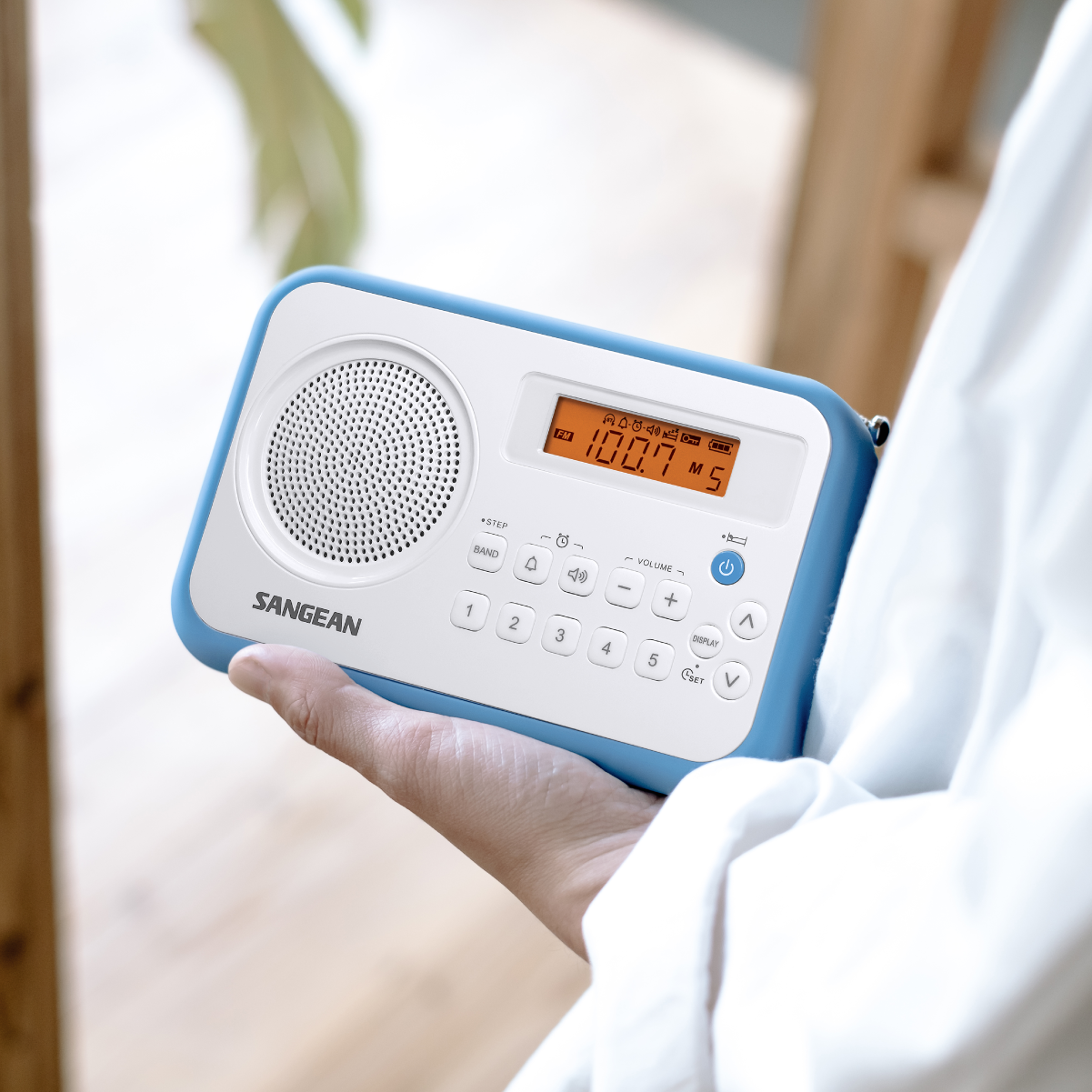 PR-D18 AM/FM-Stereo Digital Tuning Radio│SANGEAN Electronics