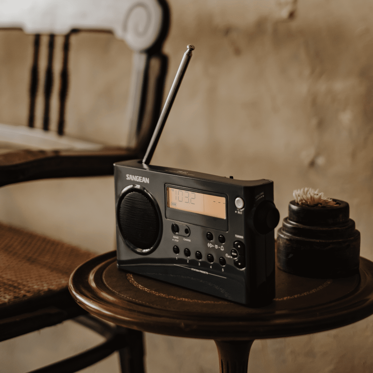 PR-D7 AM / FM Digital Tuning Radio│SANGEAN Electronics