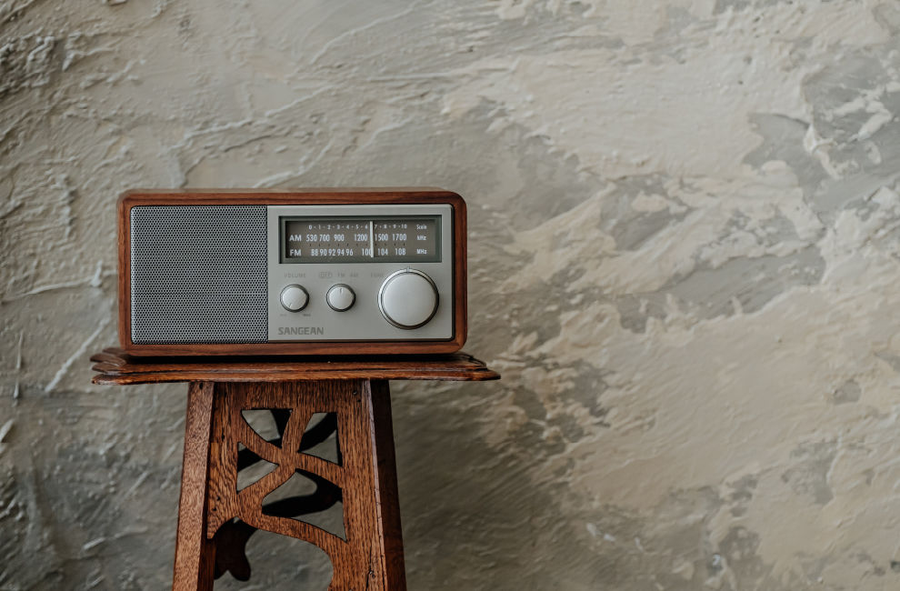 SG-116 AM / FM Wooden Cabinet Radio│SANGEAN Electronics