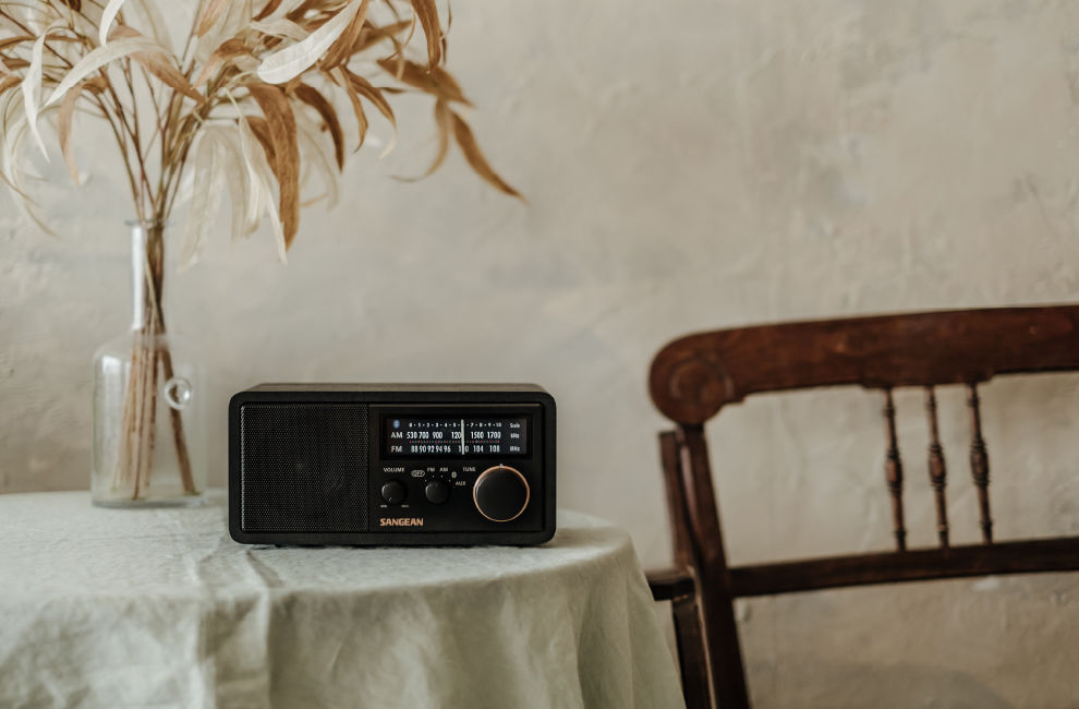 SG-118 AM/FM/AUX/BT Wooden Cabinet Radio│SANGEAN Electronics