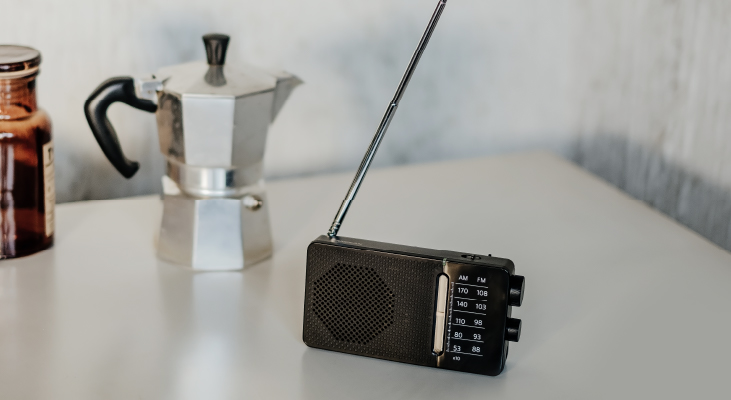 SR-36 AM / FM Pocket Radio│SANGEAN Electronics