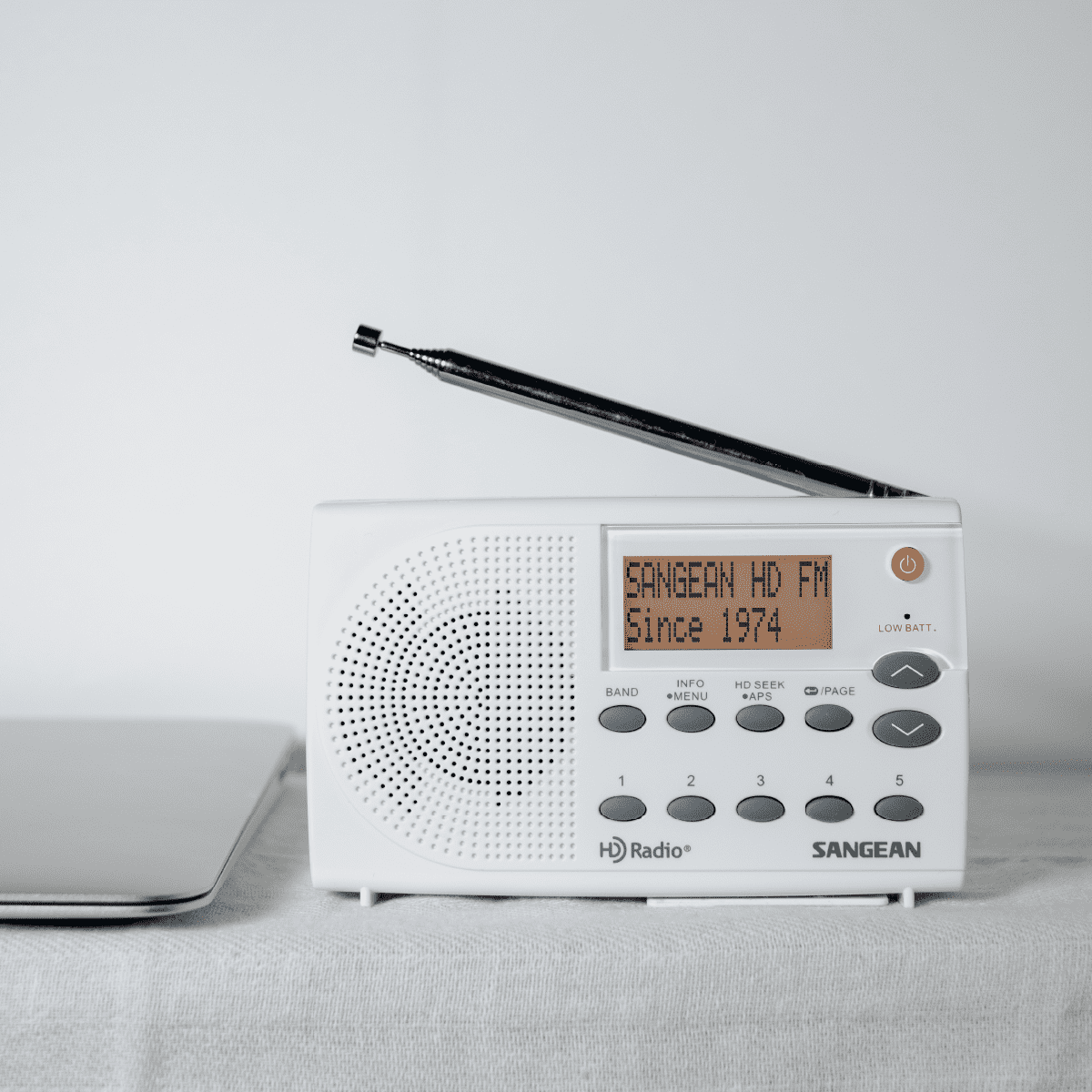 SG-108 HD / AM / FM-RBDS Radio│SANGEAN Electronics