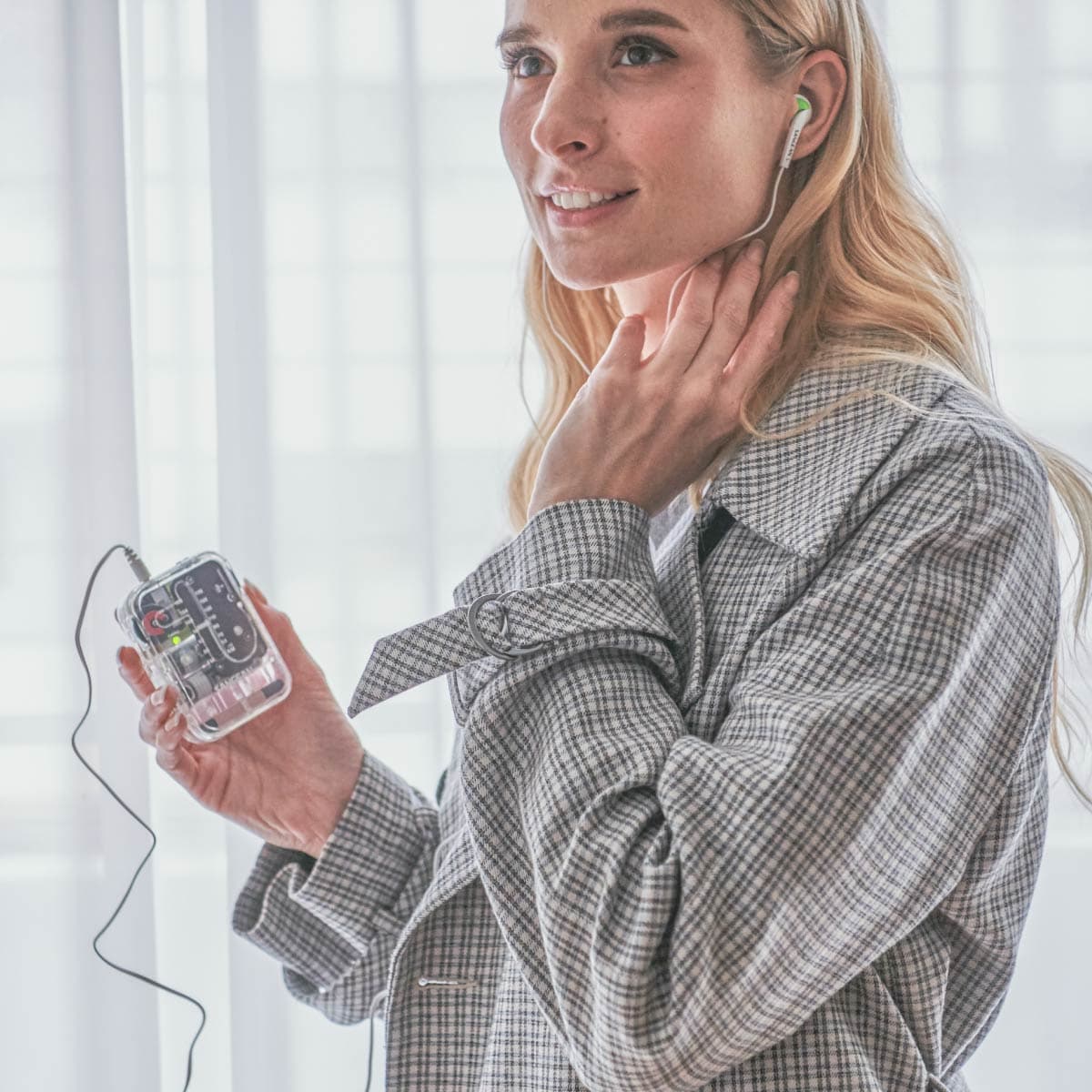 SR-32 AM / FM Pocket Radio│SANGEAN Electronics