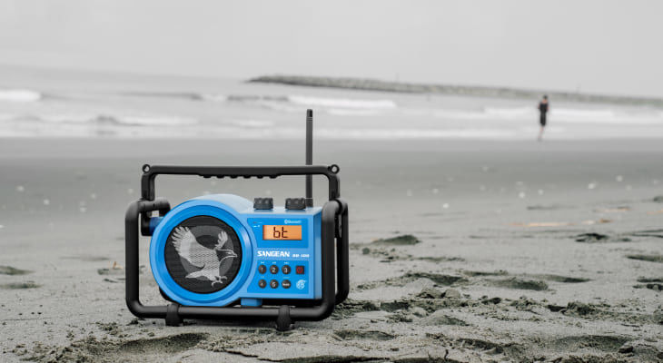 BB-100 AM/FM/Bluetooth/AUX Rugged Radio│SANGEAN Electronics